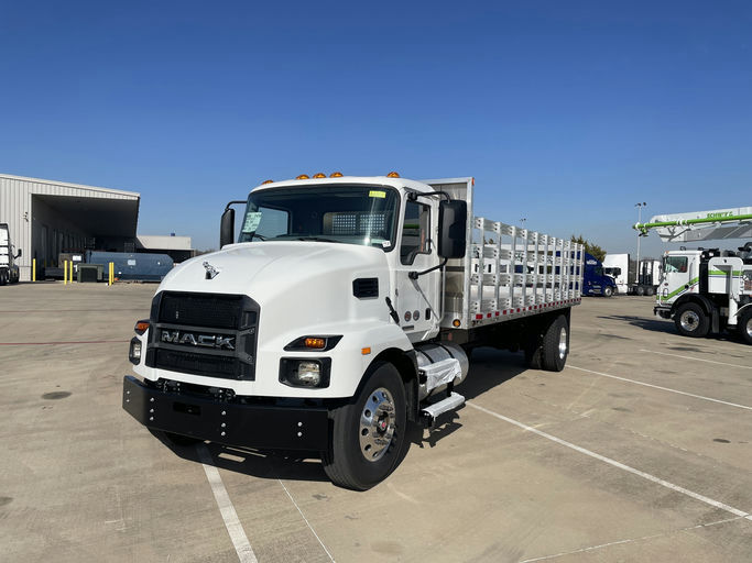 2025 Mack MD64 Flatbed Truck for Sale in Dallas I-20, TX - Trucker To ...